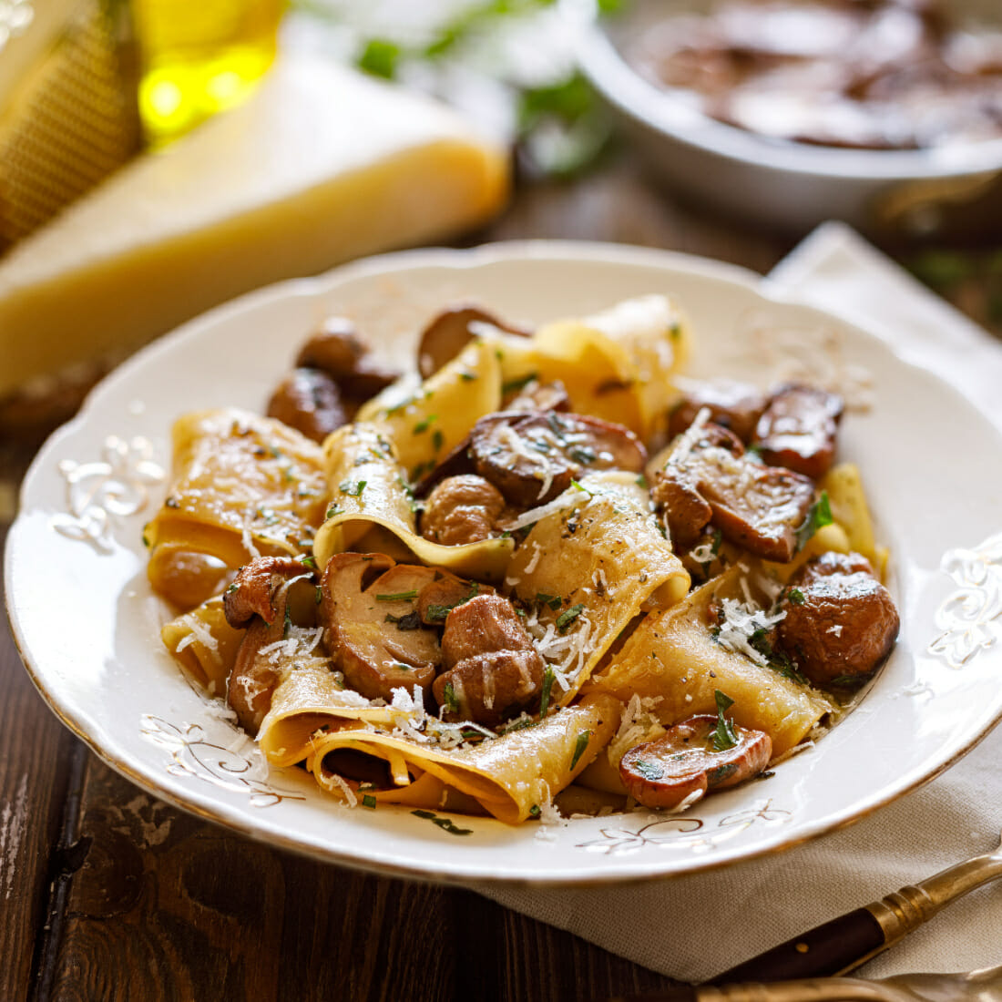 Svamppasta med Parmesan - Vinklubben Tre Kronor