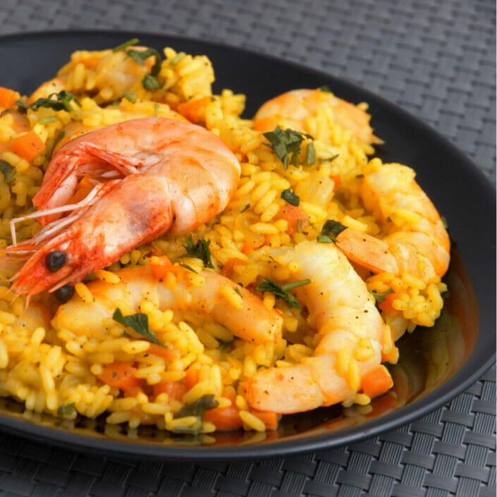 Risotto med räkor och saffran - Vinklubben Tre Kronor